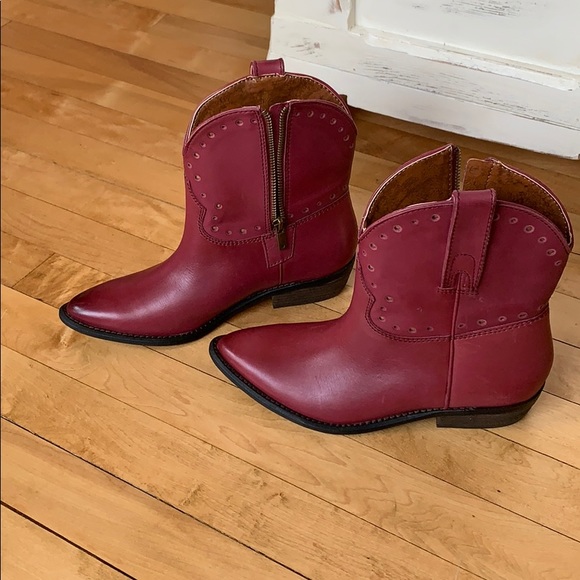 Lucky Brand | Shoes | Lucky Chantel Western Boot | Poshmark